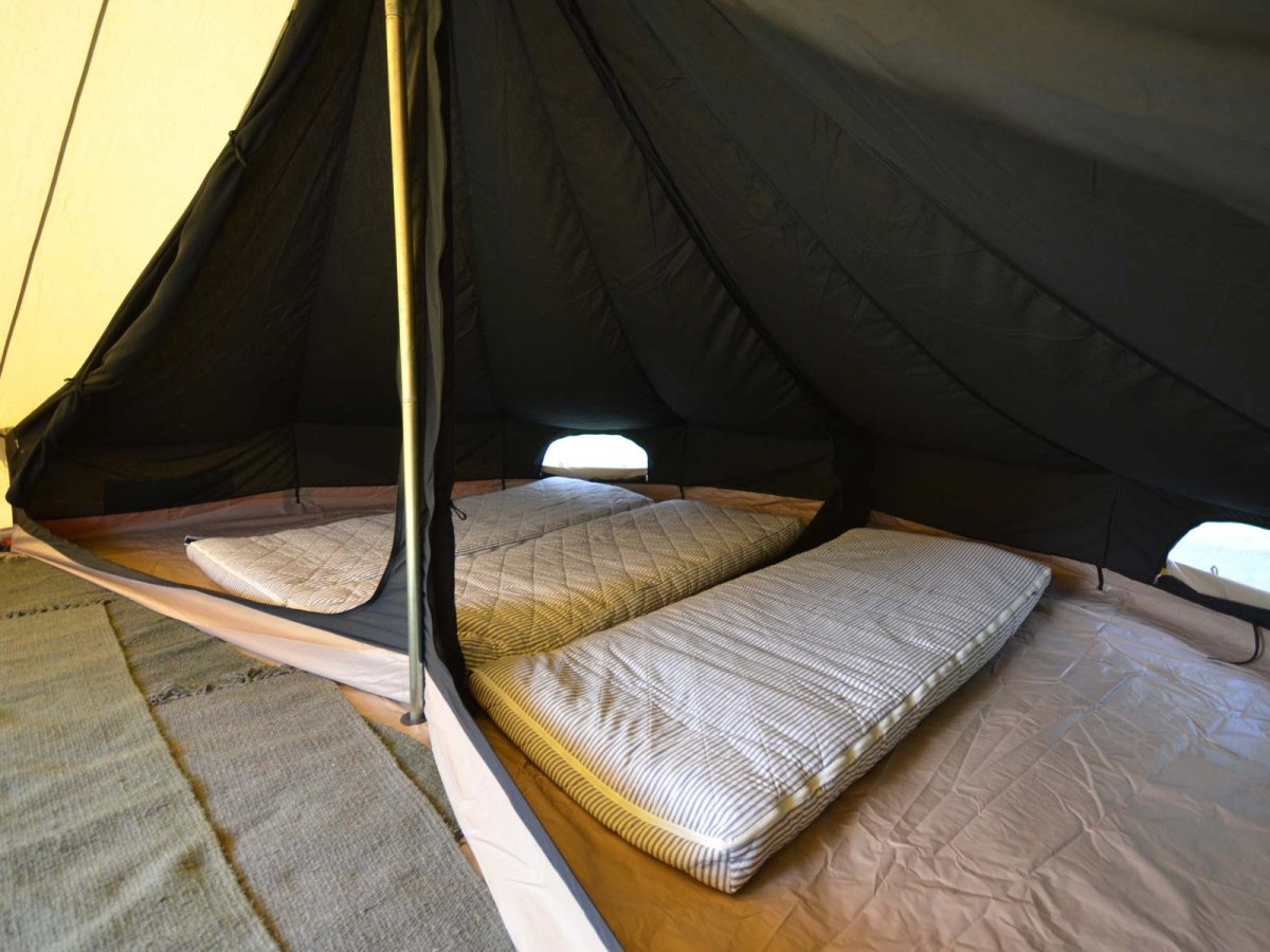 Emperor Bell Tent ‘Blackout’ Inner Tent • Bedroom Compartment - Bell ...